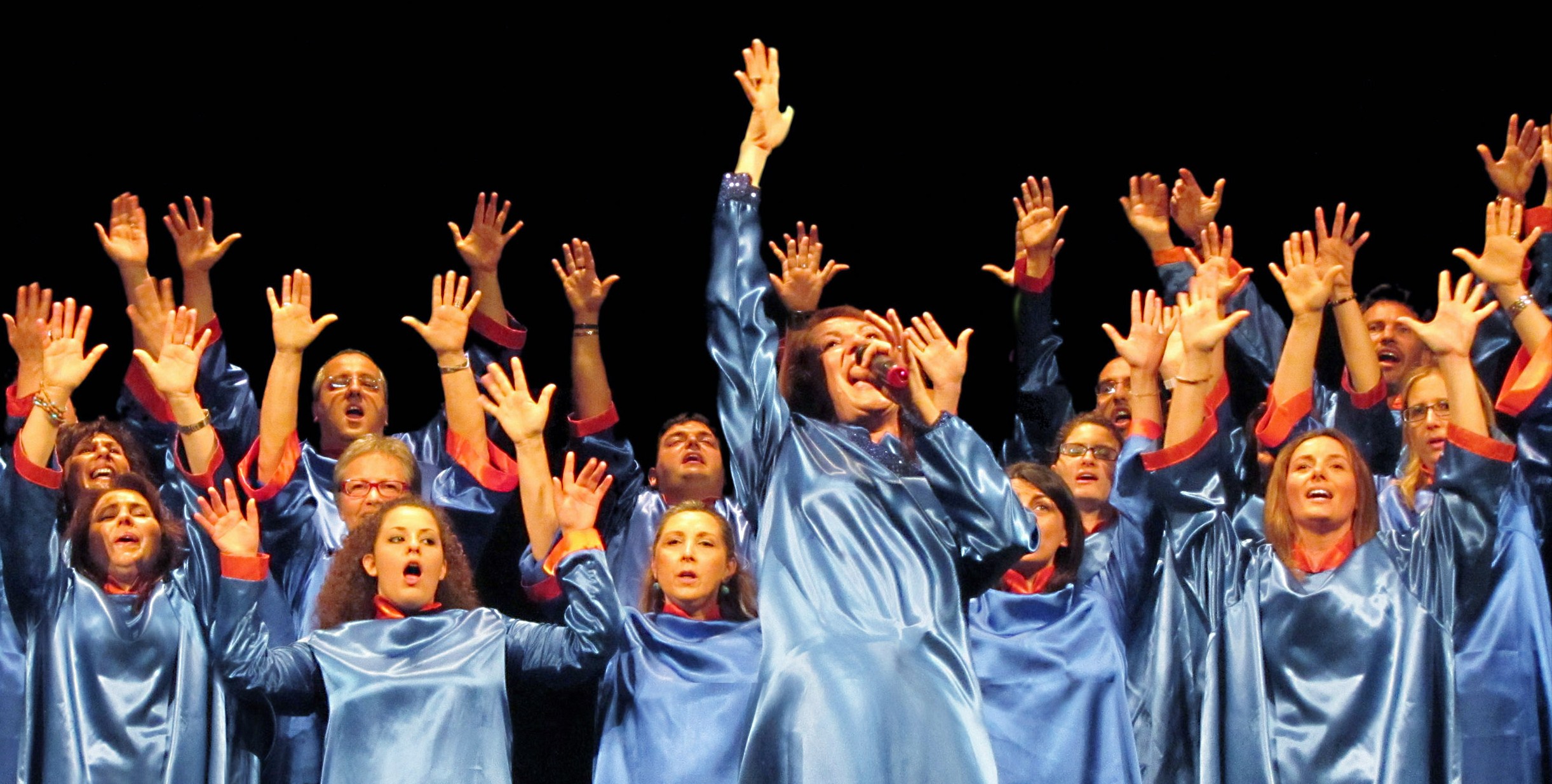 Coro gospel A.M.Family - Grande Festa/concerto per i 10 anni del Coro ...