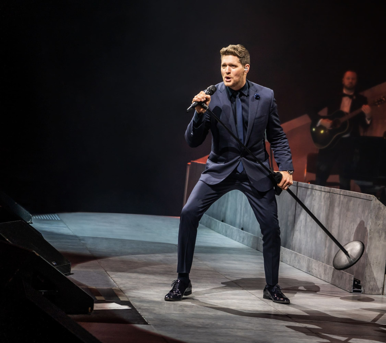 Concerto con i Poveri 2025: MICHAEL BUBLÉ, Mons. Marco Frisina, Serena ...